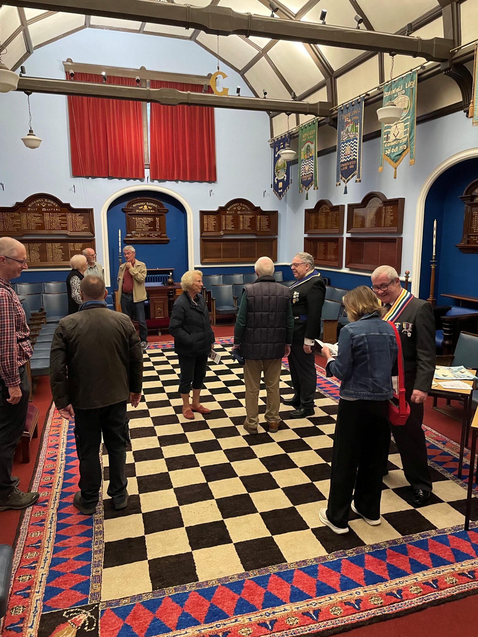 Henley Freemasons Welcome the Public at Masonic Centre Open Day ...